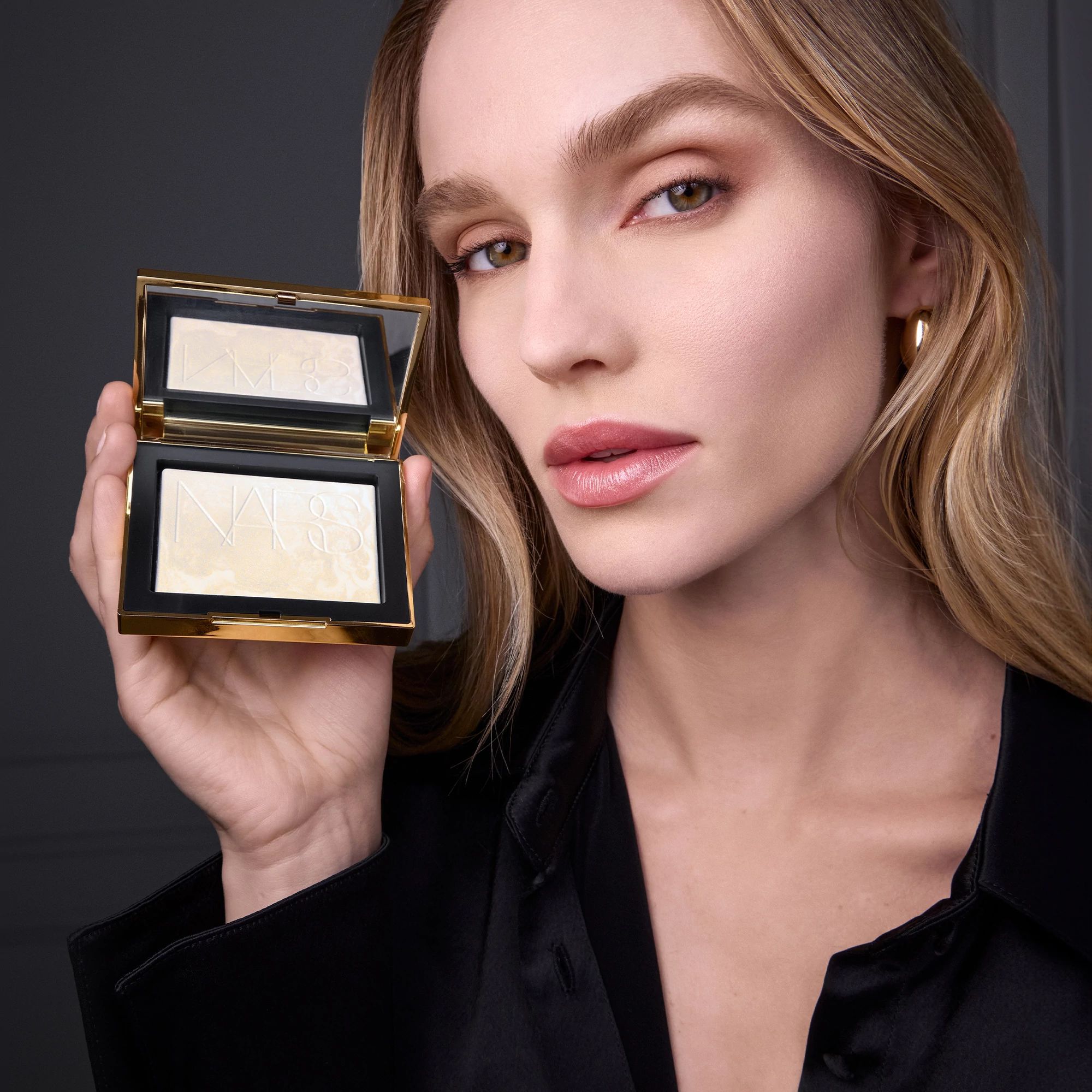 Gold Dust Light Reflecting Setting Powder NARS Cosmetics